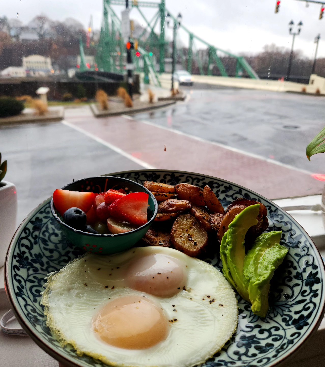 Tapestry Lounge Cafe Bar | Easton Restaurant Week